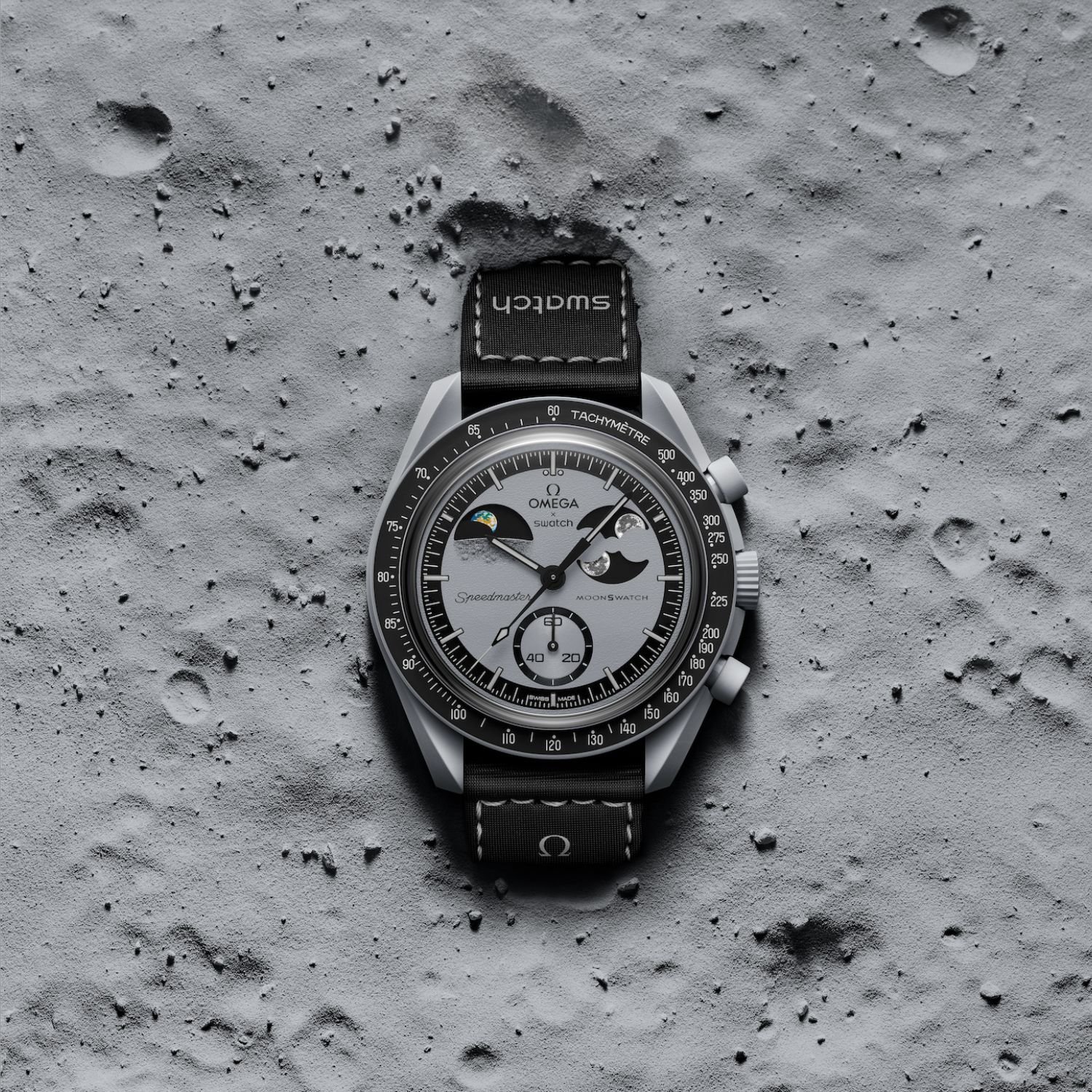 Swatch introduces Bioceramic MoonSwatch MISSION TO EARTHPHASE - NYLON